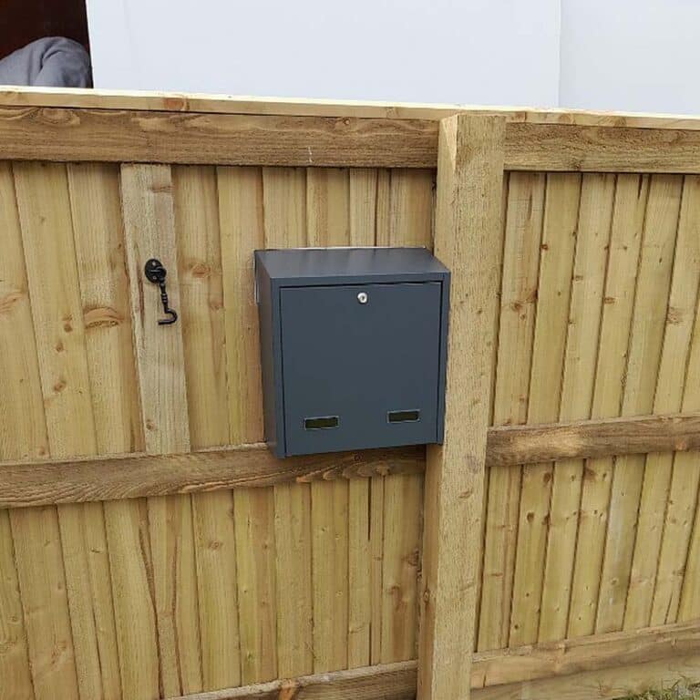 Gatehouse W3-3 Large Post Box For Gates & Fences Rear Access With Trim ...