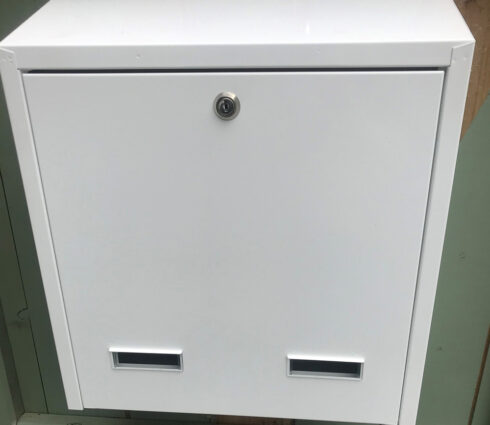 Gatehouse W3-3 Large Post Box For Gates & Fences Rear Access | Post ...