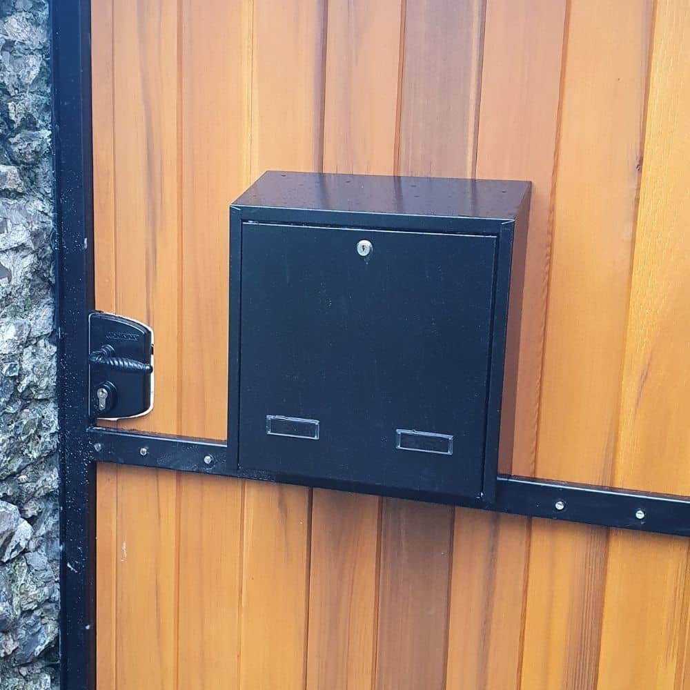 High Rear Access Letter Box for Gates and Fences - W3-6
