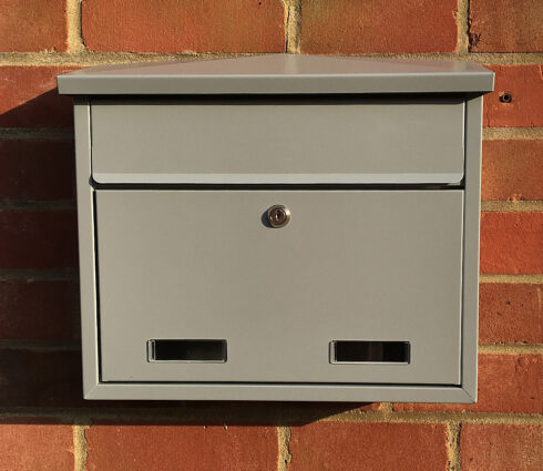 SD5 Large exterior wall mounted post box | Individual | Letterbox4you