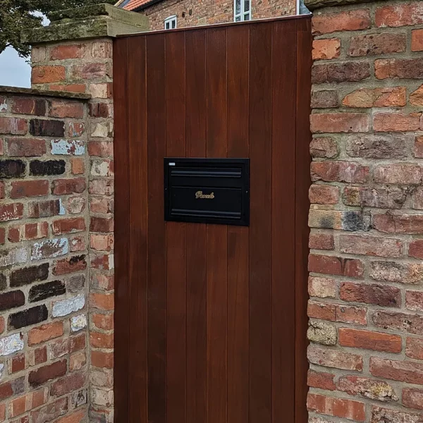 Parcel Post Box for Gates & Fences - Sigma with Rear Access