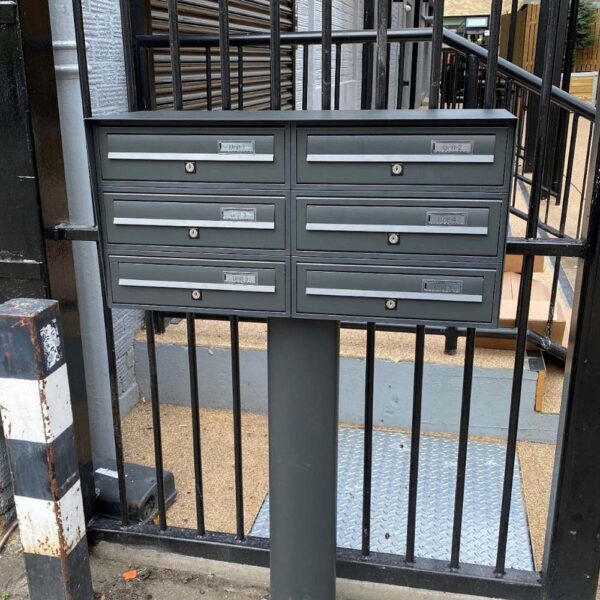 Freestanding Letterbox for Flats and Offices External Lockable - Tocco ...