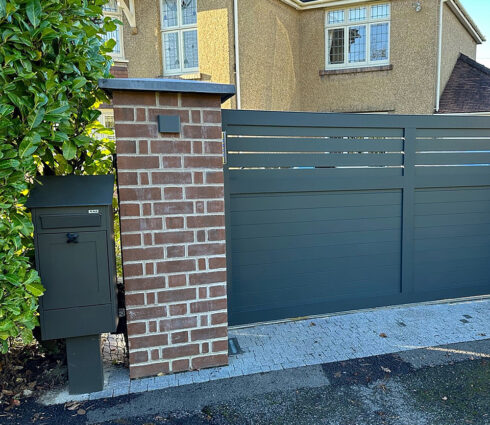 Gustaf Rear Retrieval Free Standing Outdoor Large Post Box | Post Boxes ...