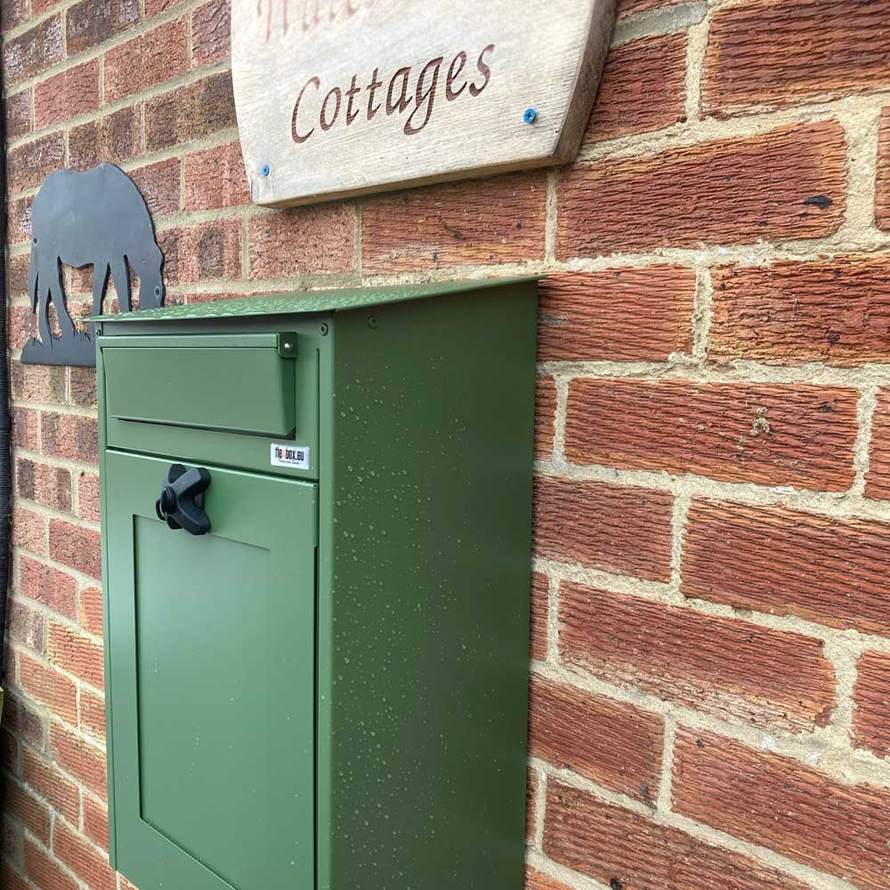 Secured Outdoor Wall Mounted Large Letterbox - Albert